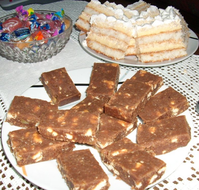 Torta me keksa – FSHATI IM