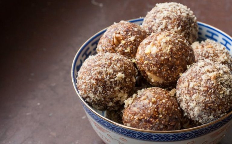 Bombica për 10 minuta - Receta Kuzhine