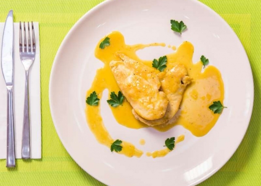 Fileto pule me salcë limoni dhe portokalli - Receta Kuzhine